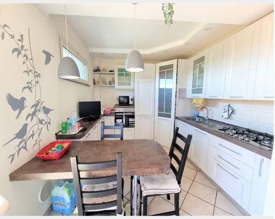 Appartamento in vendita a Viareggio