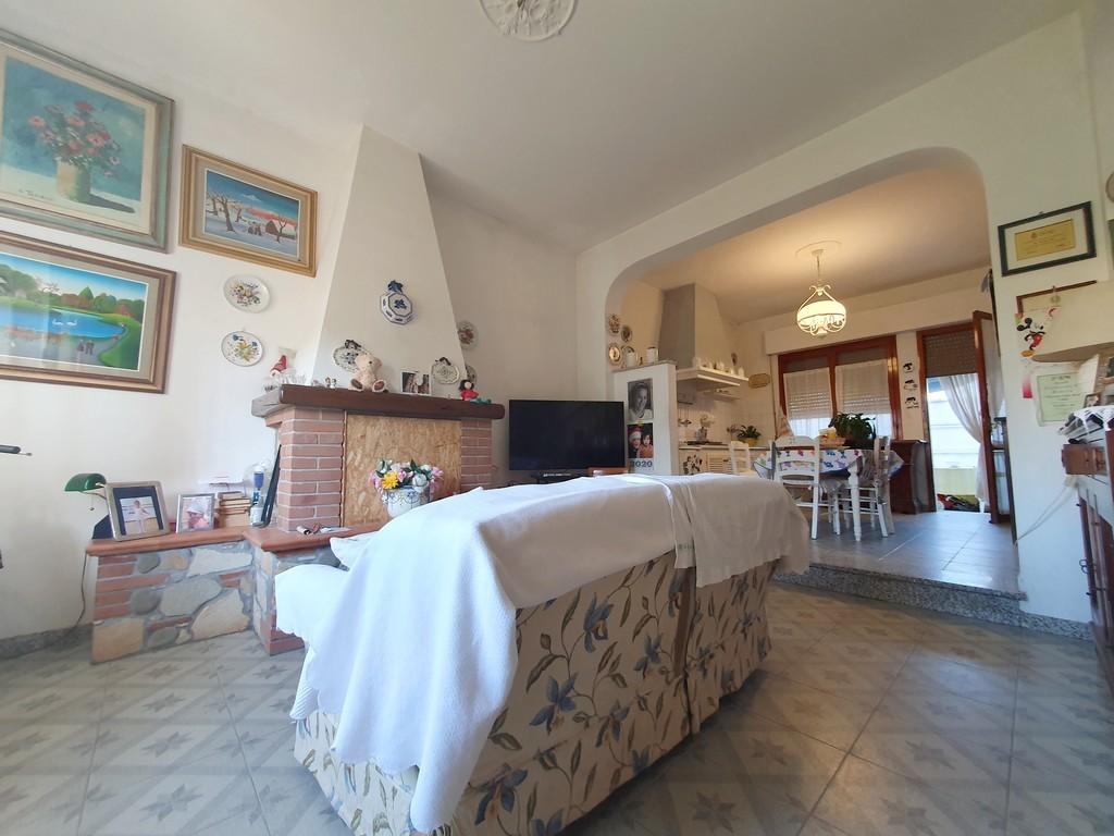 Villa in vendita a Viareggio