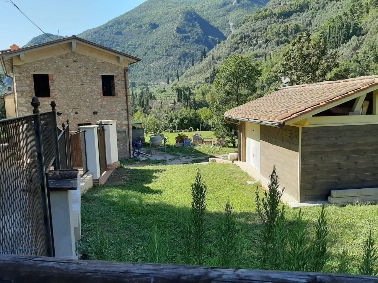 Rustico in vendita a Camaiore