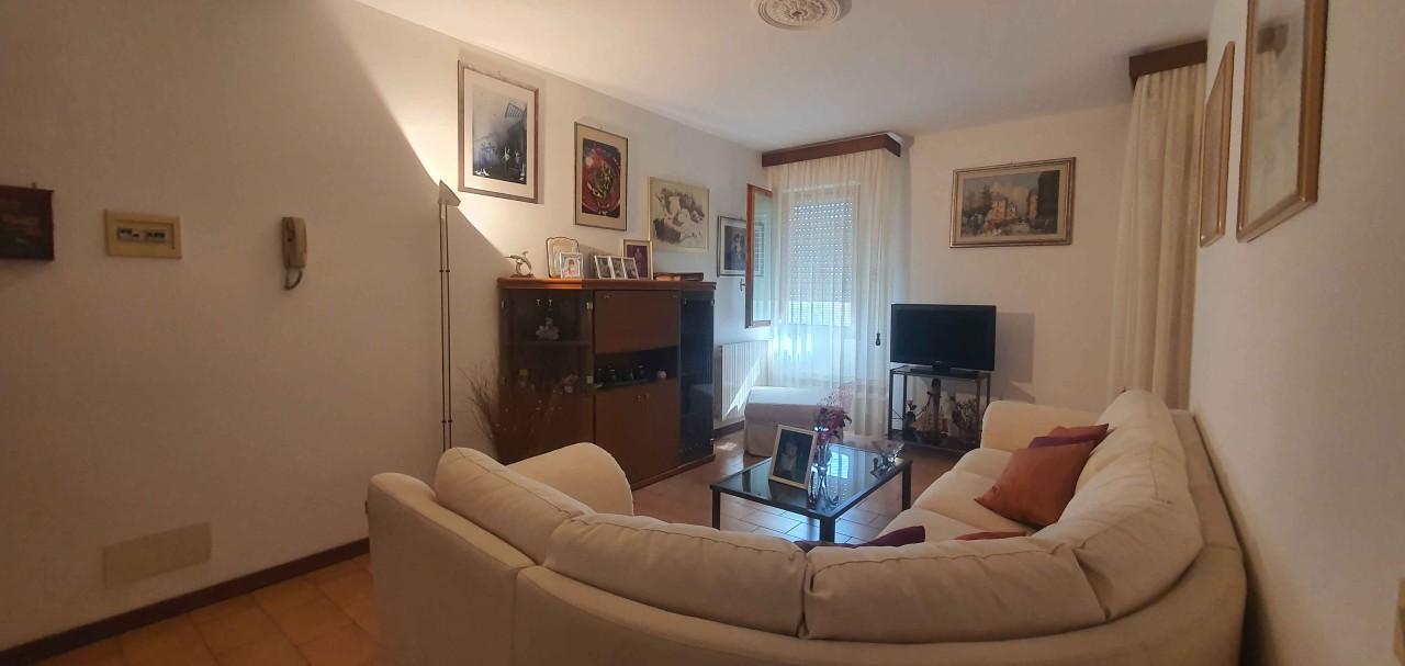 Appartamento in vendita a Viareggio
