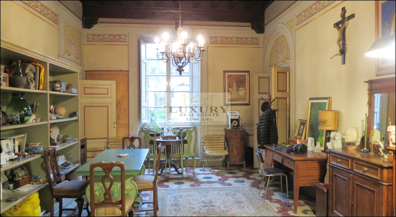 Appartamento in vendita a Lucca