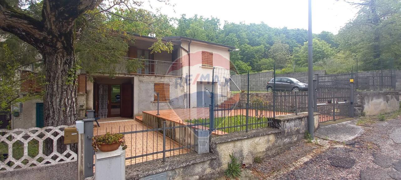 Villa a schiera in vendita a Nocera Umbra