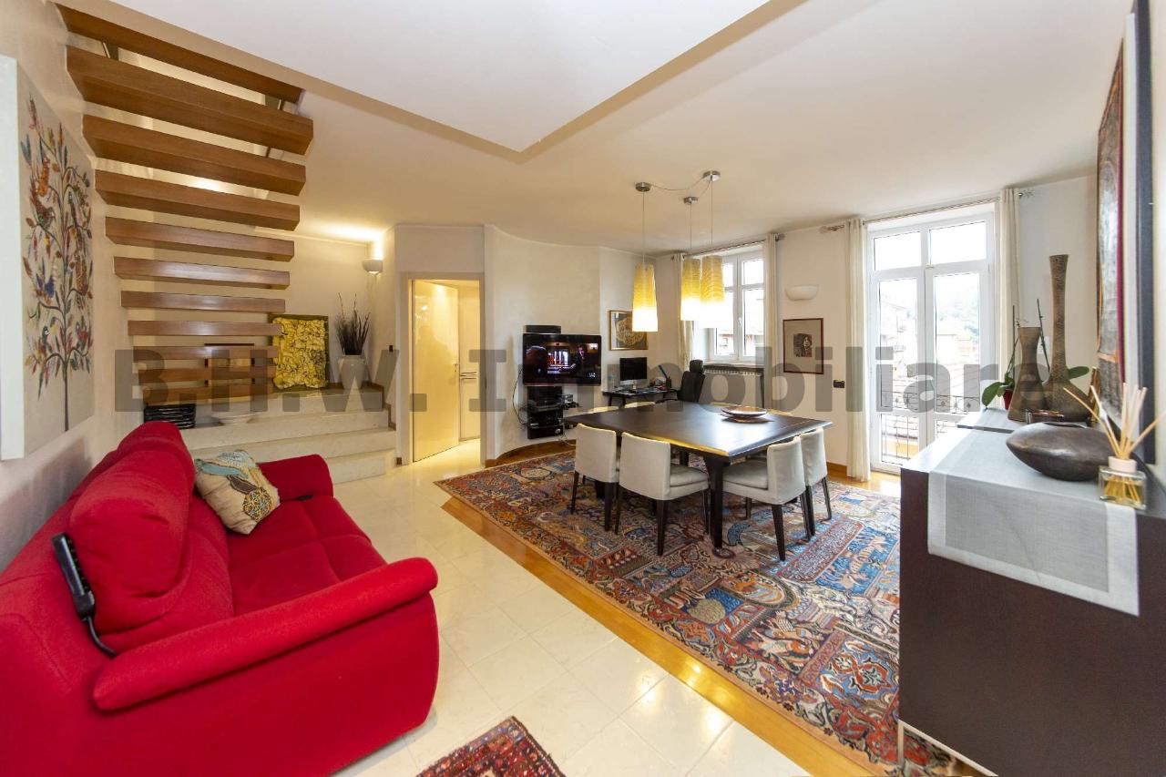 Appartamento in vendita a Laveno Mombello