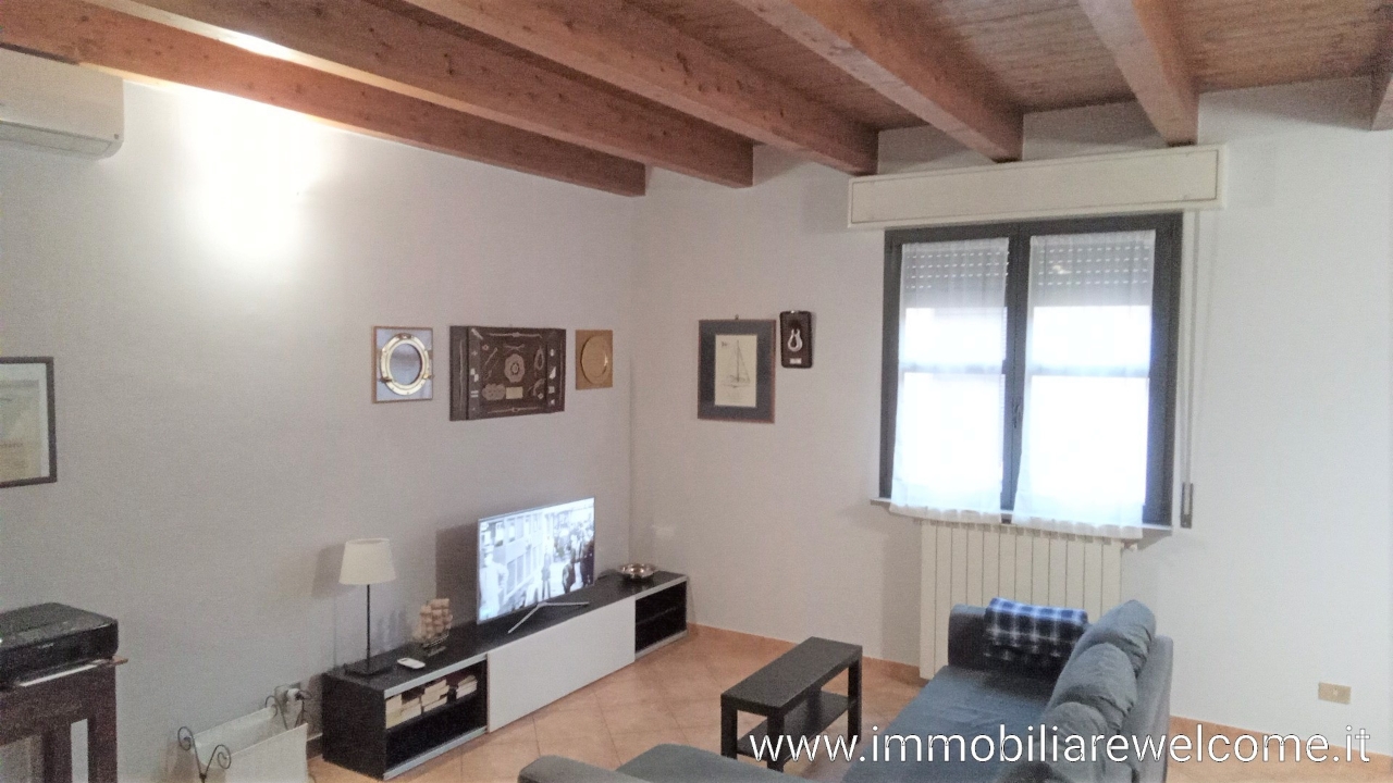 Bilocale in Via Biringhello 86, Rho