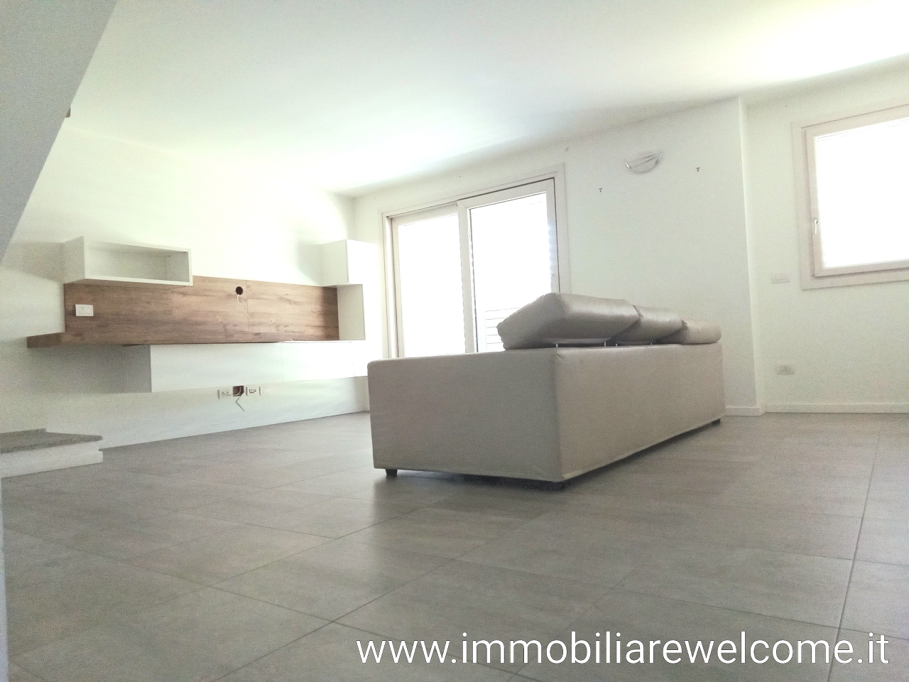 Appartamento in vendita a Pregnana Milanese