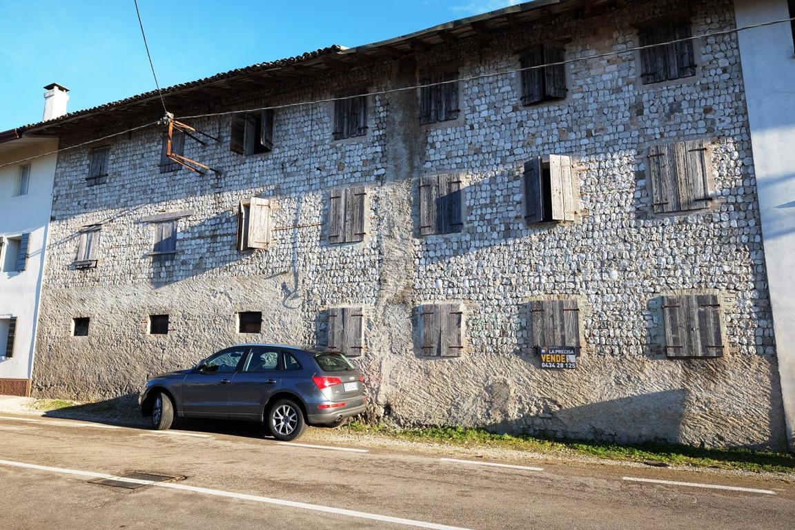 Rustico in vendita a Cordenons