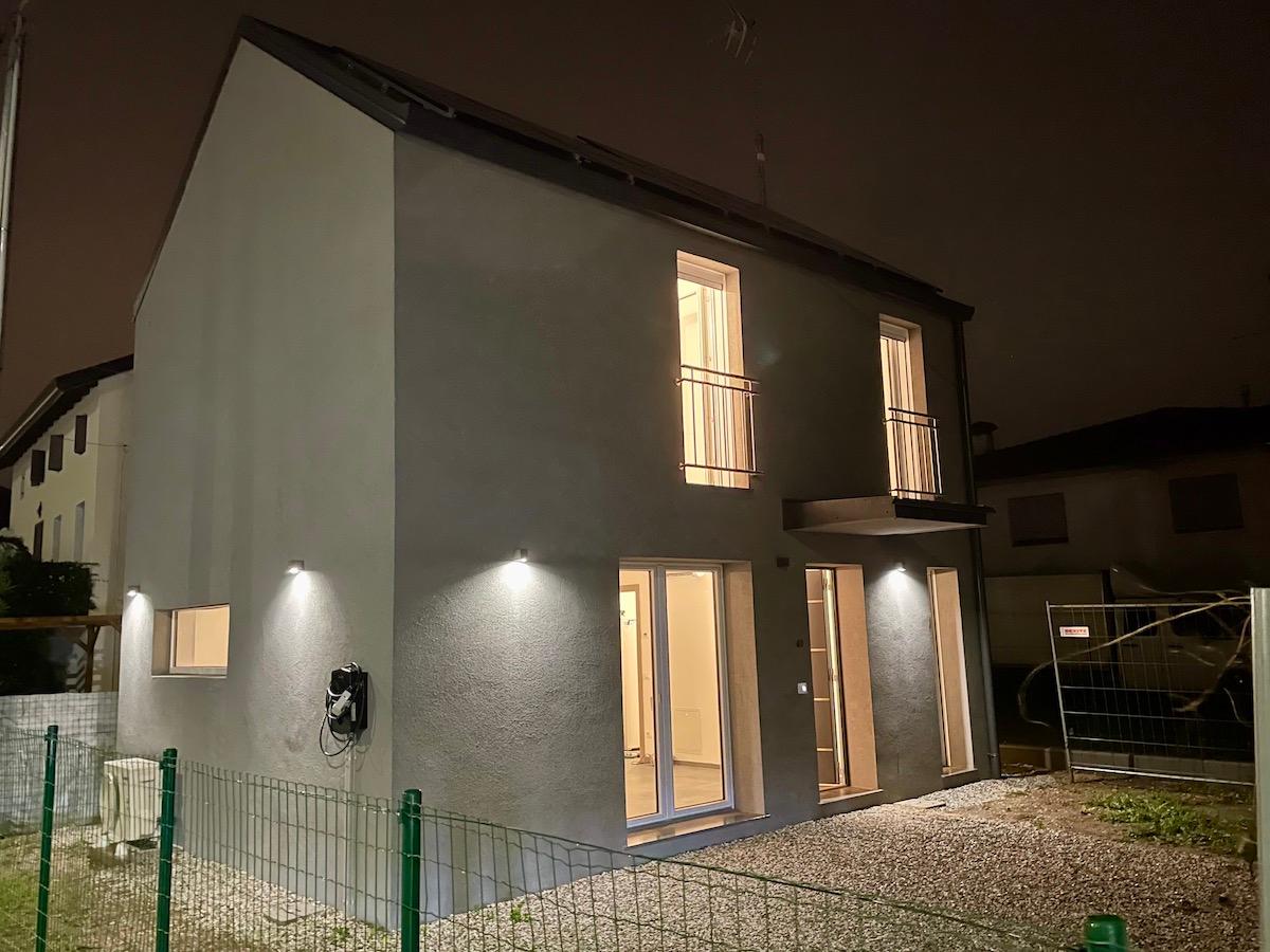 Casa indipendente in vendita a Azzano Decimo
