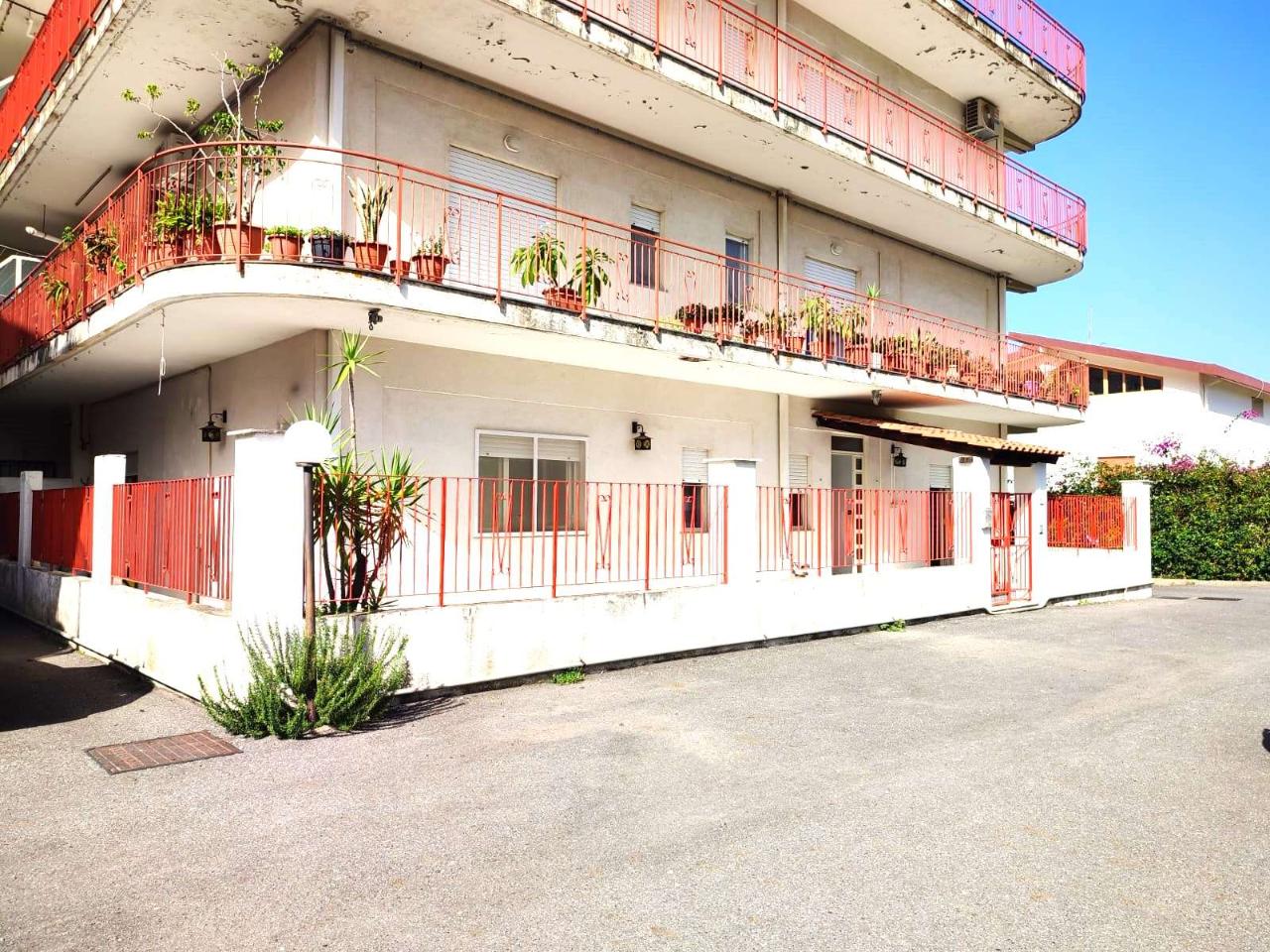 Appartamento in vendita a Pace Del Mela