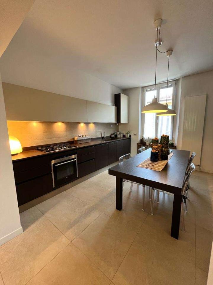 Appartamento in vendita a Piacenza