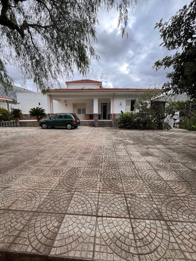 Villa in vendita a Cinisi