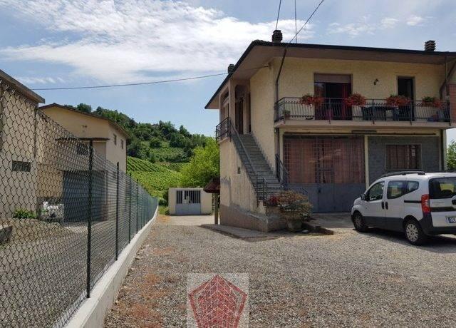 Casa indipendente in vendita a Montu' Beccaria