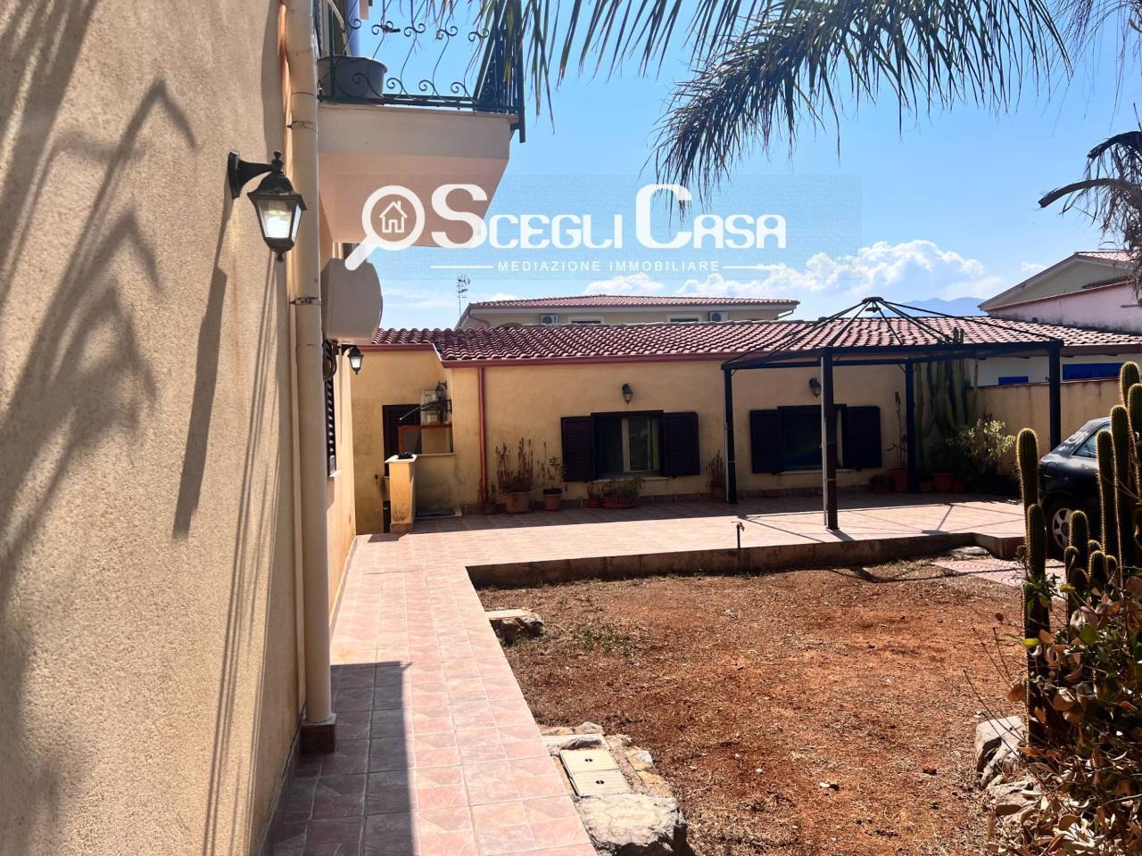 Villa a schiera in vendita a Carini