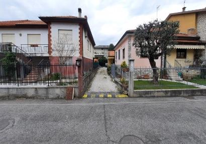 Appartamento in vendita a Chiampo