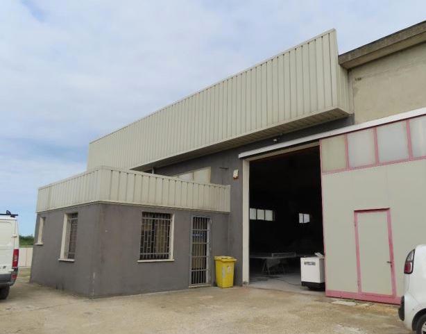 Laboratorio in vendita a Frassinelle Polesine