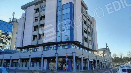 Negozio in vendita a Bussolengo