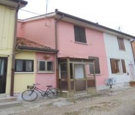 Appartamento in vendita a Arqua' Polesine