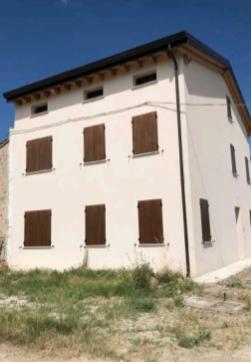 Palazzo in vendita a San Giovanni Del Dosso