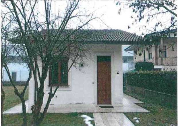 Villa in vendita a Viadana