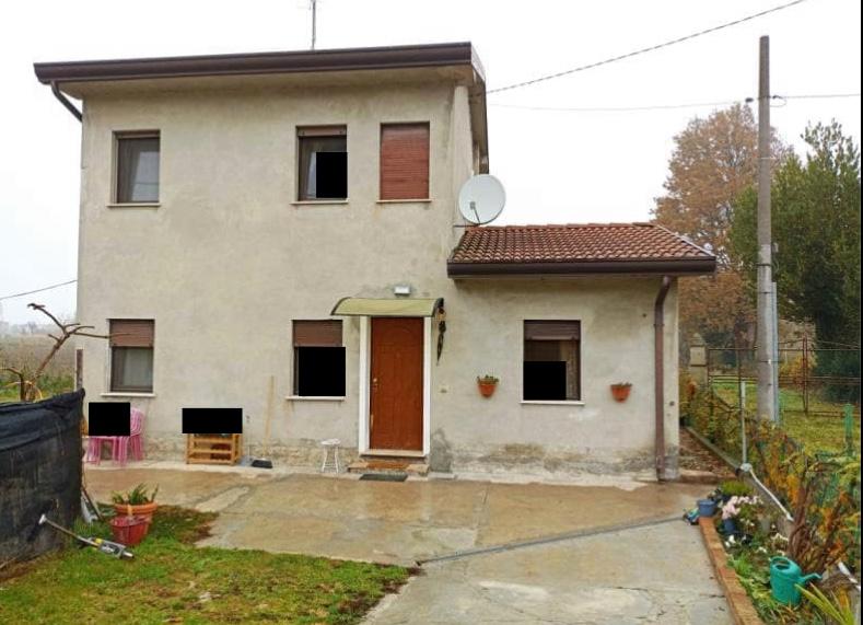 Casa indipendente in vendita a Adria
