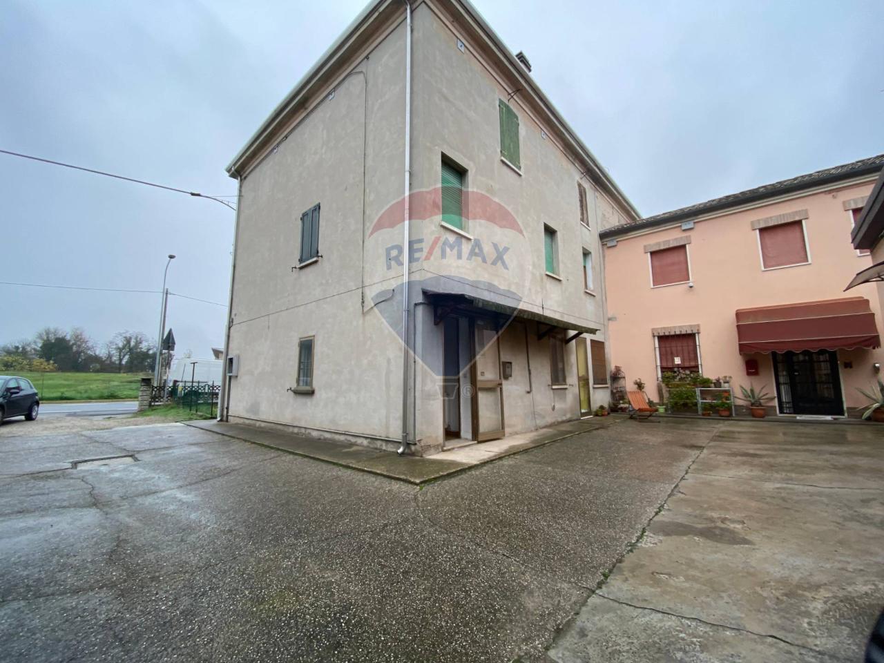 Casa indipendente in vendita a Terre del Reno