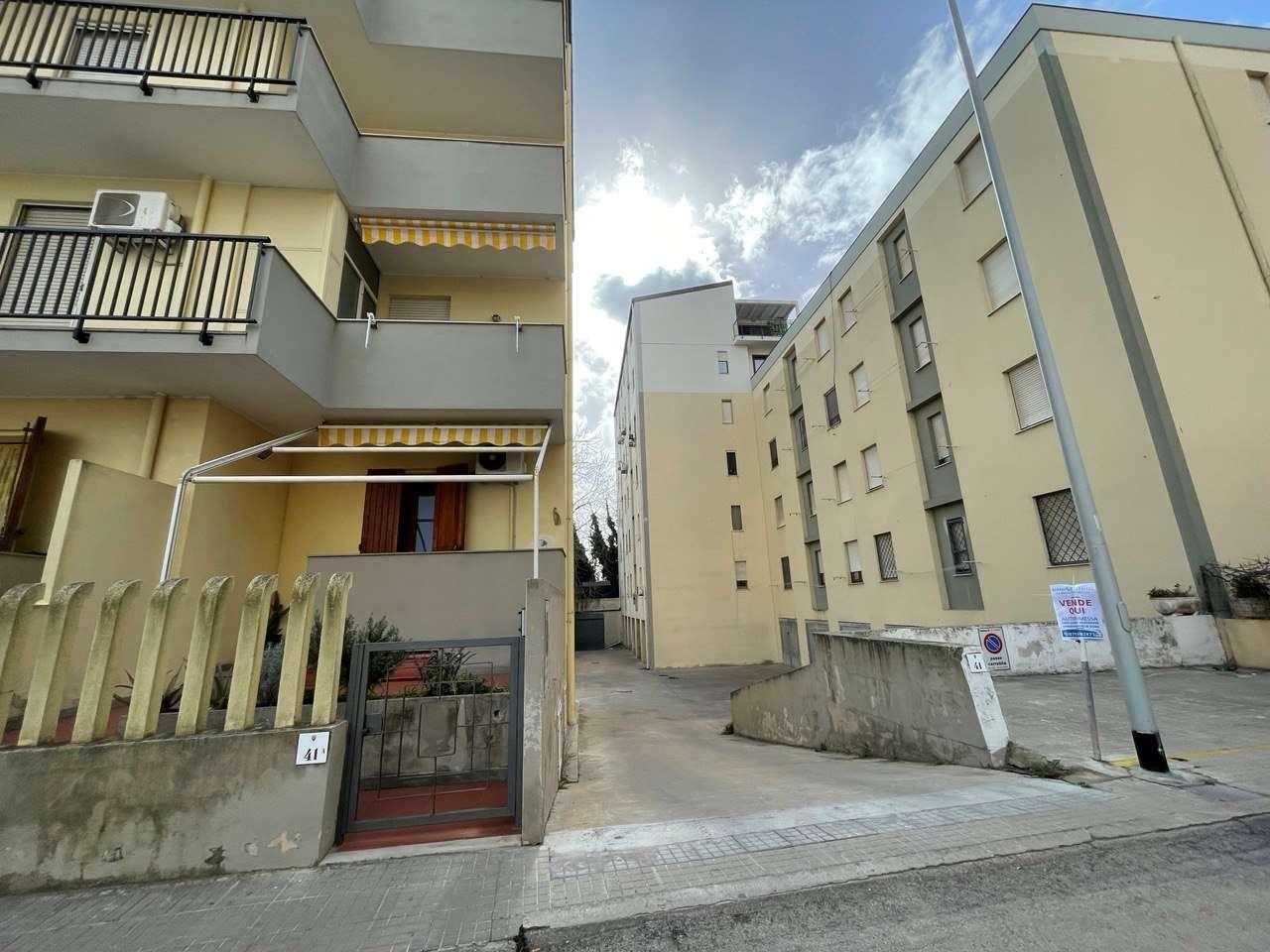 Garage - Posto auto in vendita a Alghero