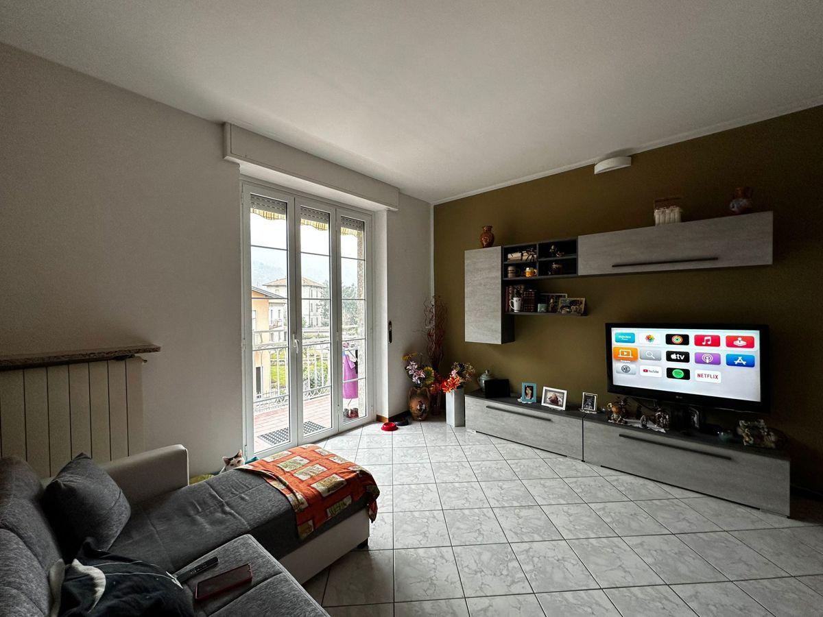 Appartamento in vendita a Valbrona