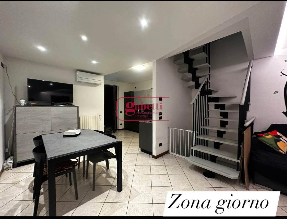 Villa a schiera in vendita a Alzate Brianza