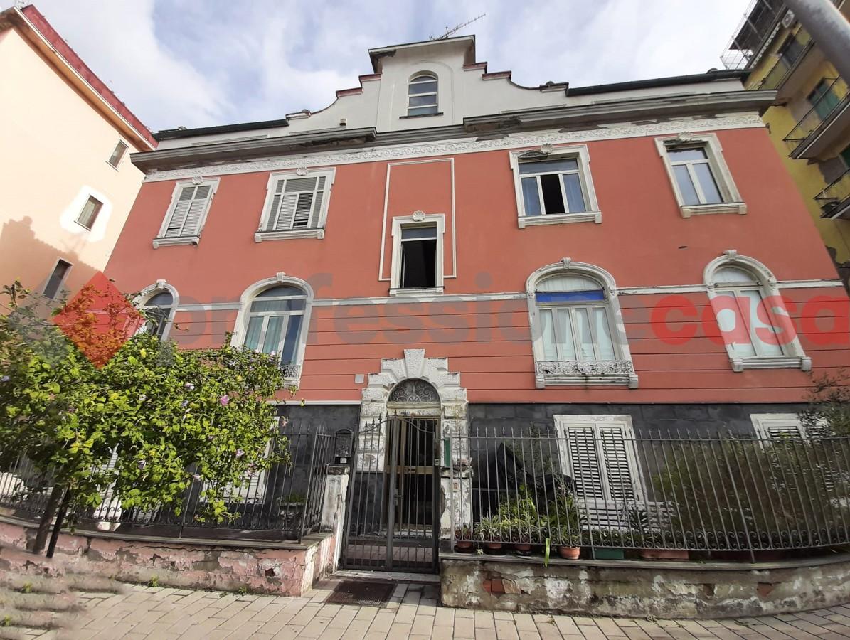 Appartamento in vendita a Salerno