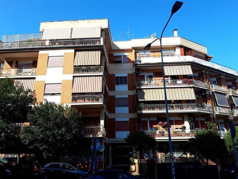 Appartamento in vendita a Pomezia
