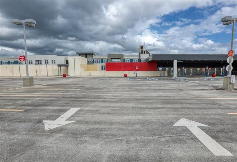 Palazzina commerciale in vendita a Roma