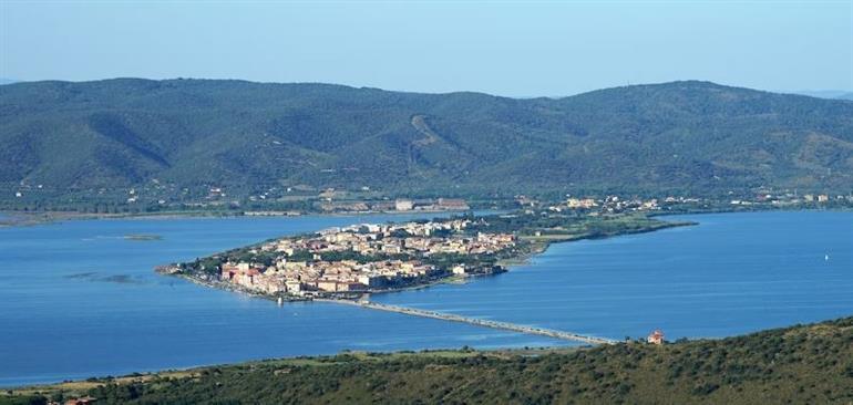 Appartamento in vendita a Capalbio