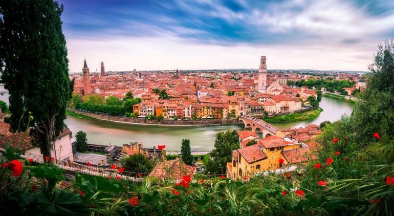 Albergo in vendita a Verona