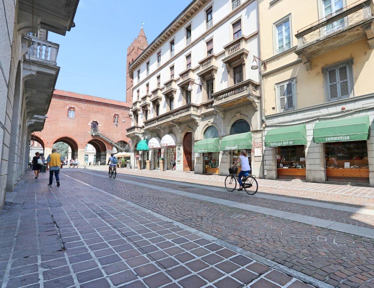 Ufficio in affitto a Monza