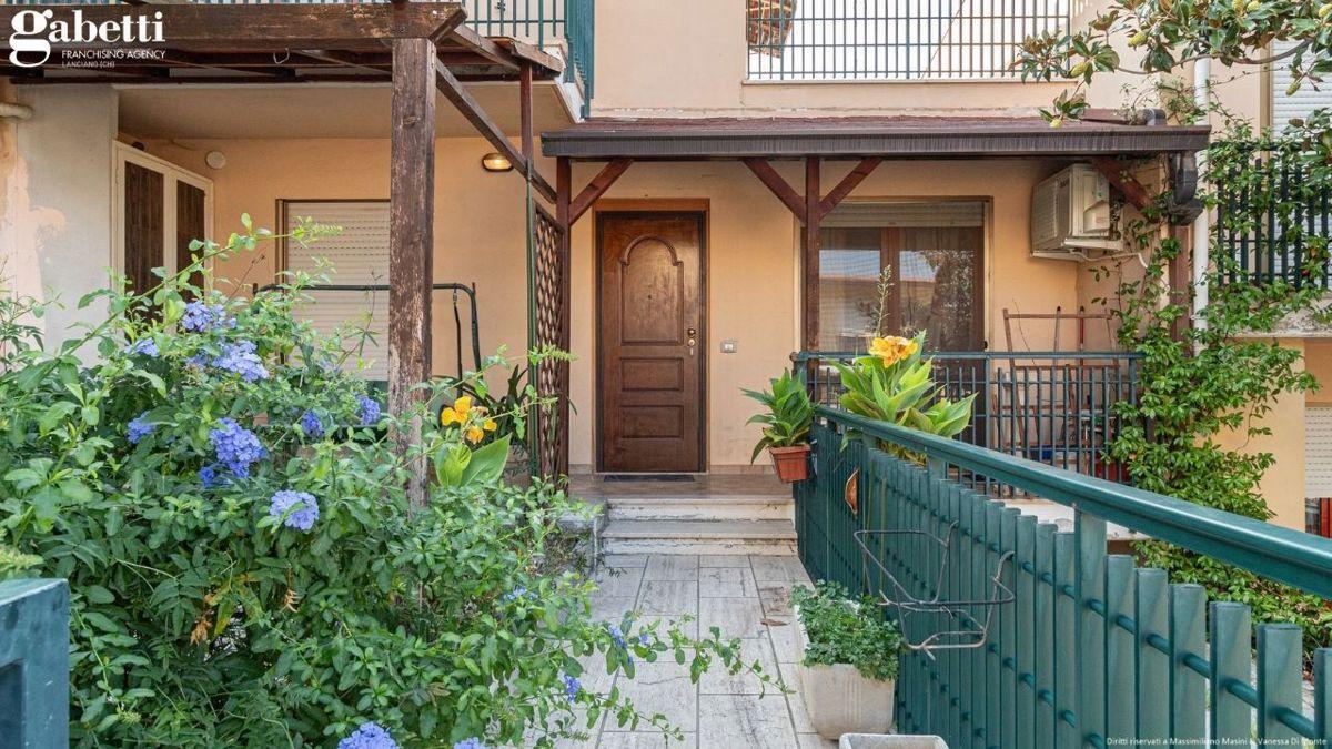 Villa a schiera in vendita a Casoli