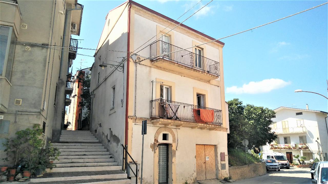 Appartamento in vendita a Castel Frentano