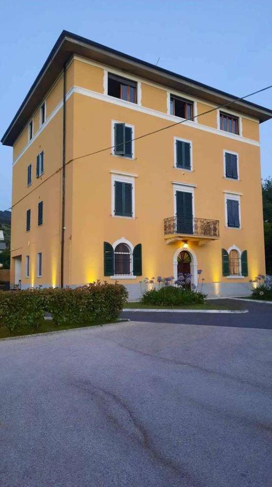 Attico in vendita a Carrara