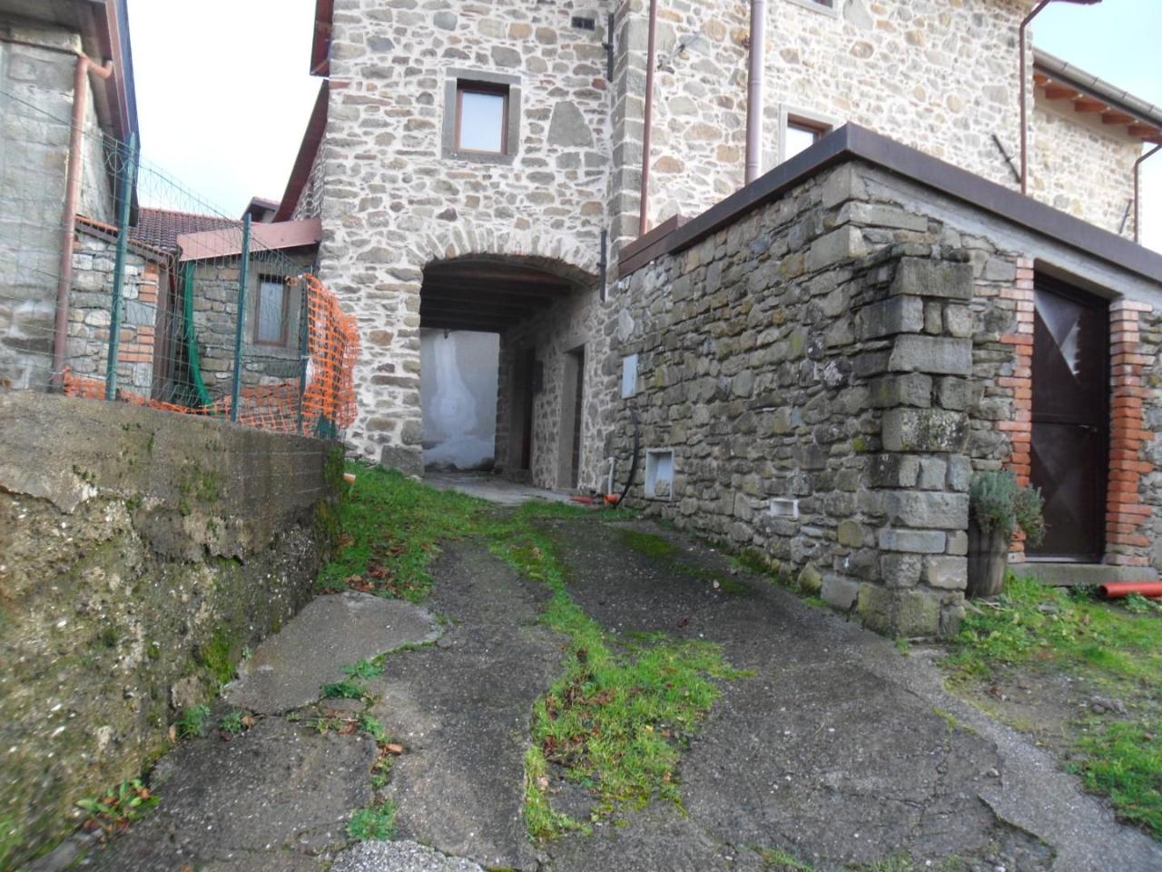 Porzione di casa in vendita a Casola In Lunigiana