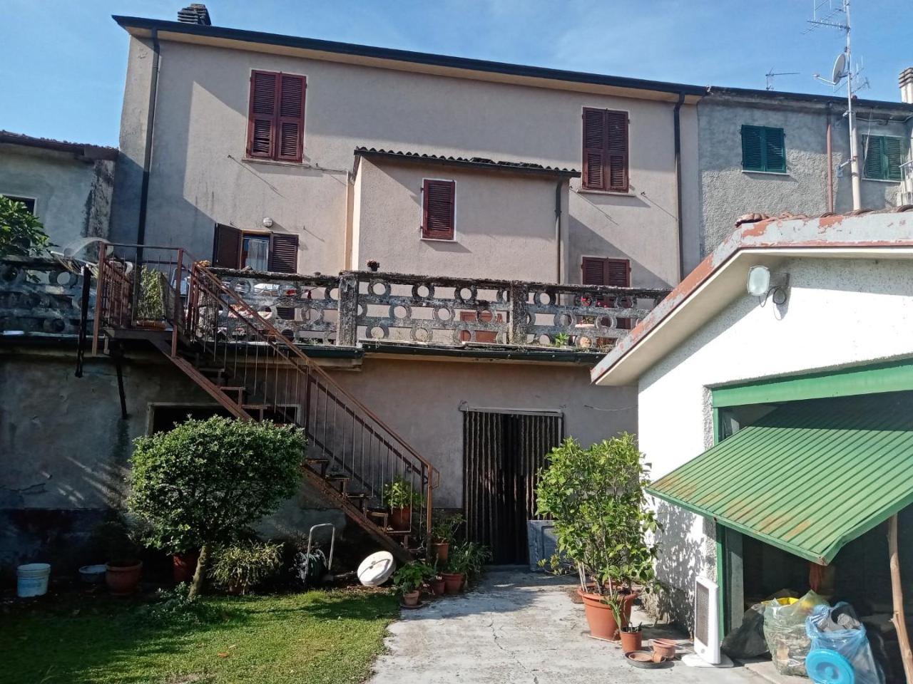 Porzione di casa in vendita a Licciana Nardi