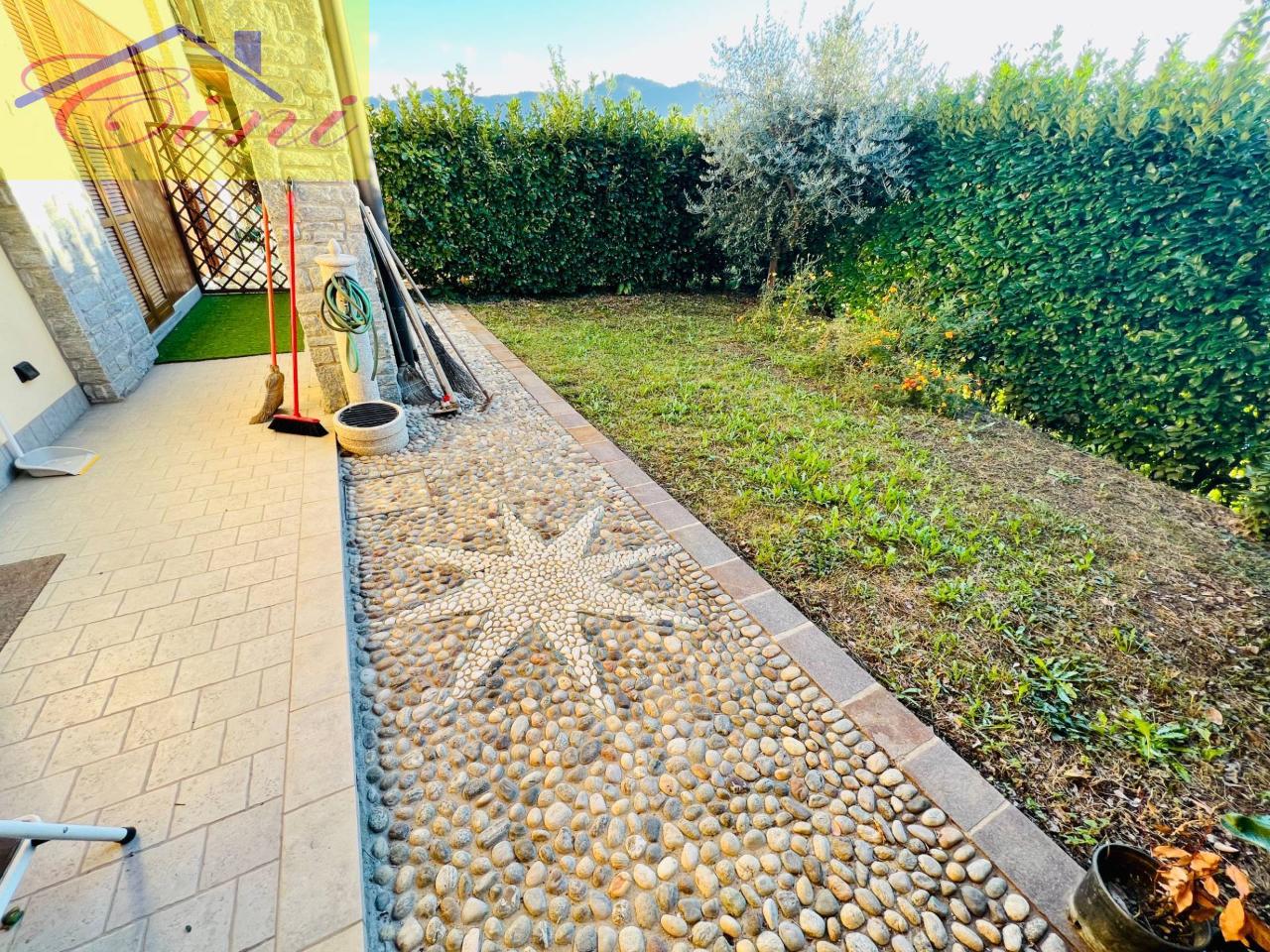 Appartamento in vendita a Caprino Bergamasco