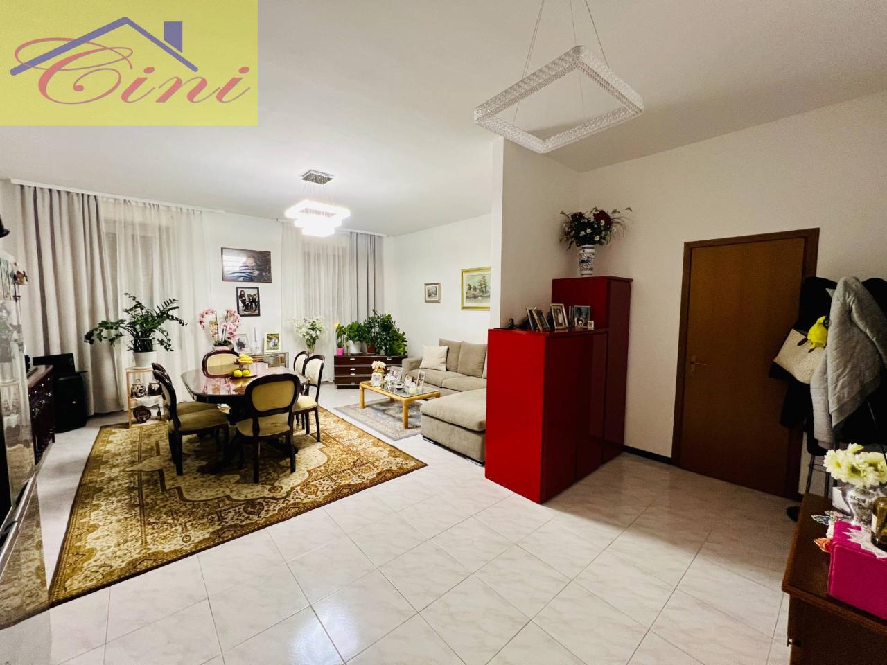 Appartamento in vendita a Oggiono