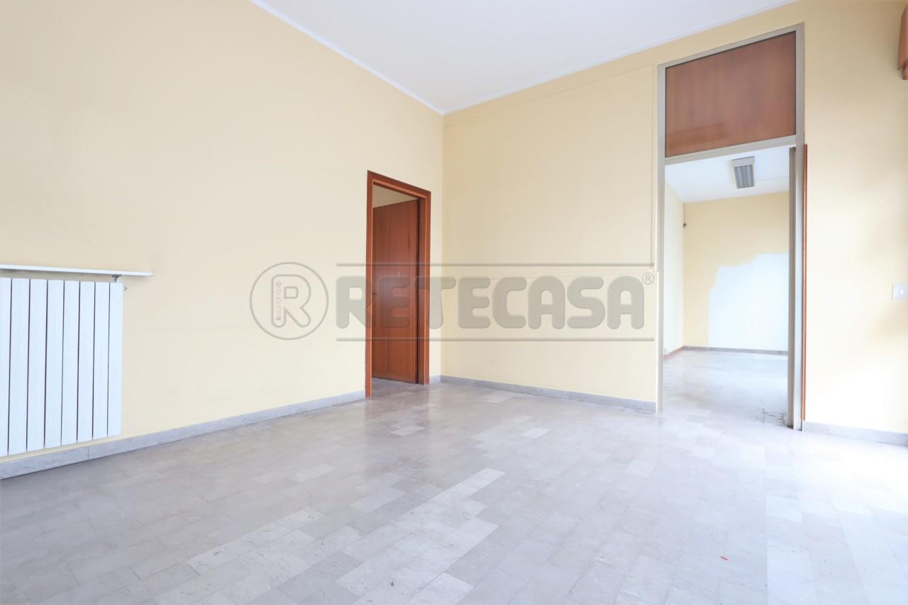 Palazzina commerciale in vendita a Quinto Vicentino