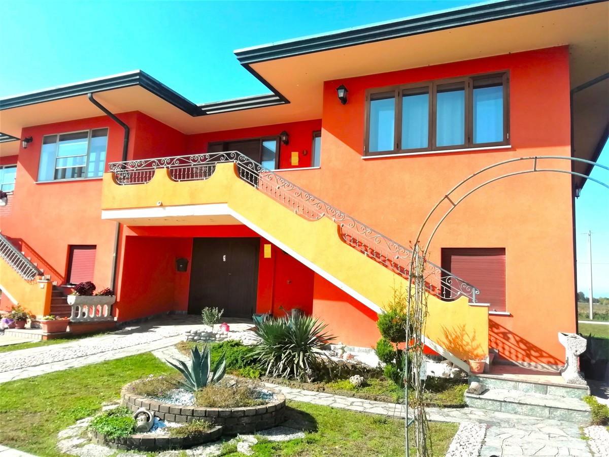 Villa in vendita a Cavarzere