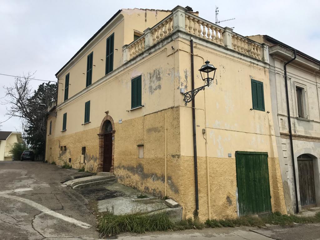 Villa a schiera in vendita a Mosciano Sant'Angelo