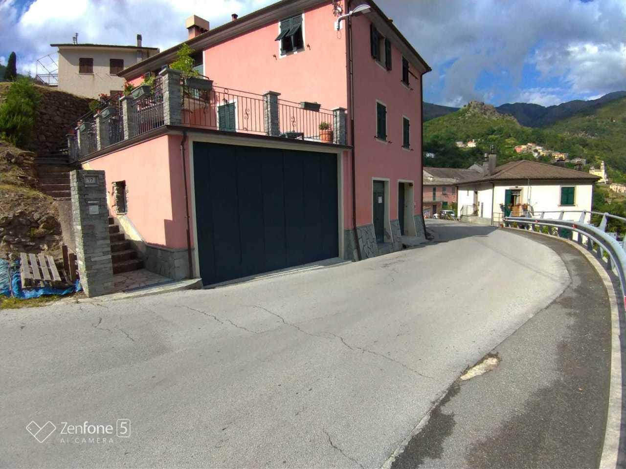 Villa a schiera in vendita a Borzonasca
