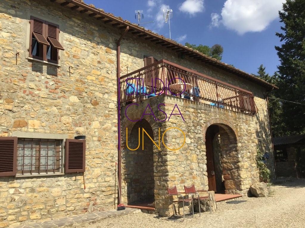 Casale in vendita a Bucine
