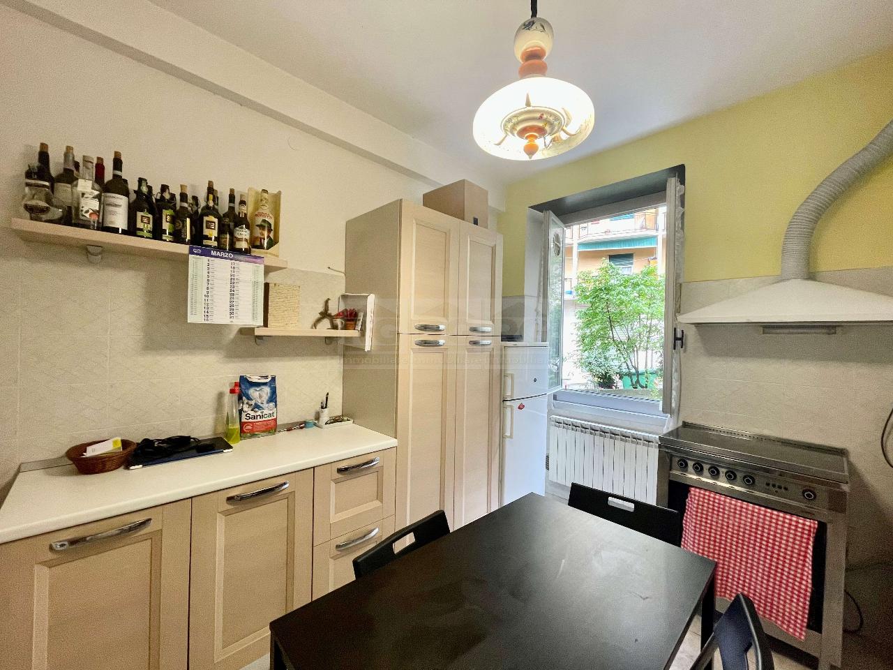 Appartamento in vendita a Genova