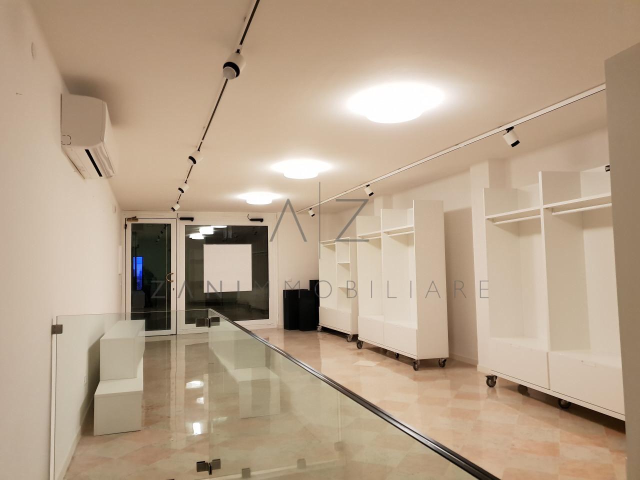 Negozio in vendita a Castelfranco Veneto