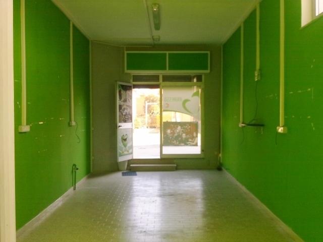 Palazzina commerciale in vendita a Giulianova