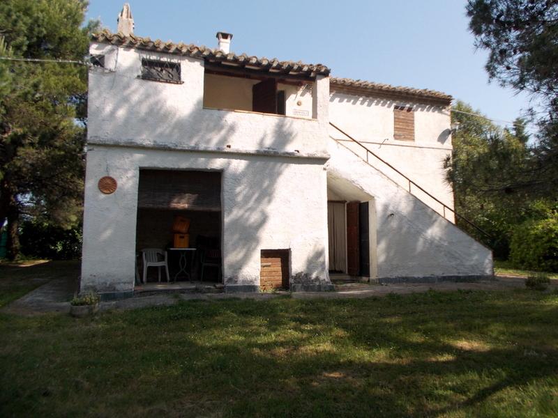 Rustico in vendita a Monterubbiano