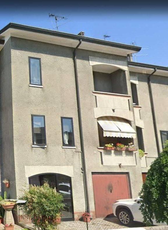 Villa a schiera in vendita a Roncoferraro